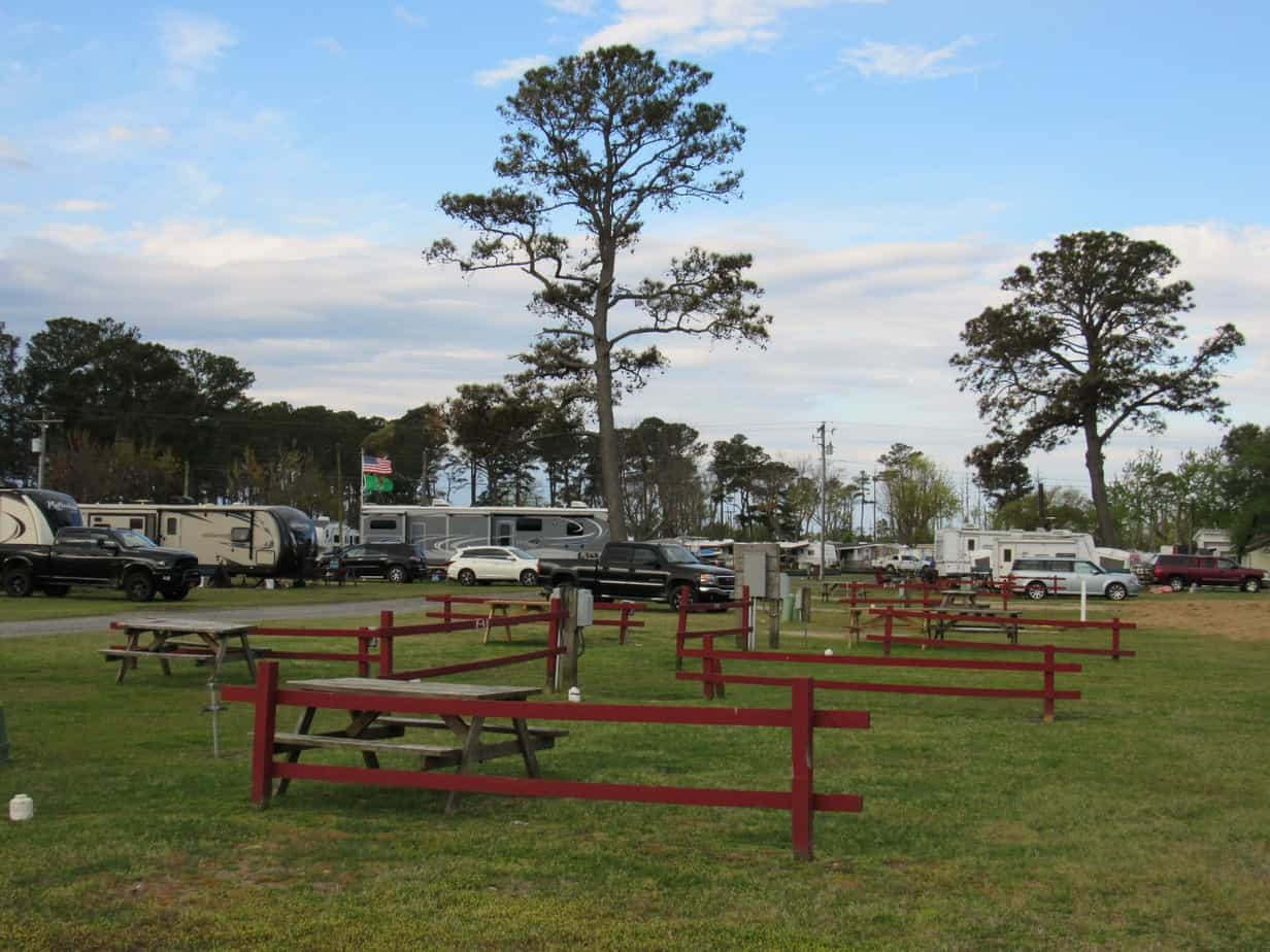 How to Find the Perfect Campground - OurUSAAdventures.com